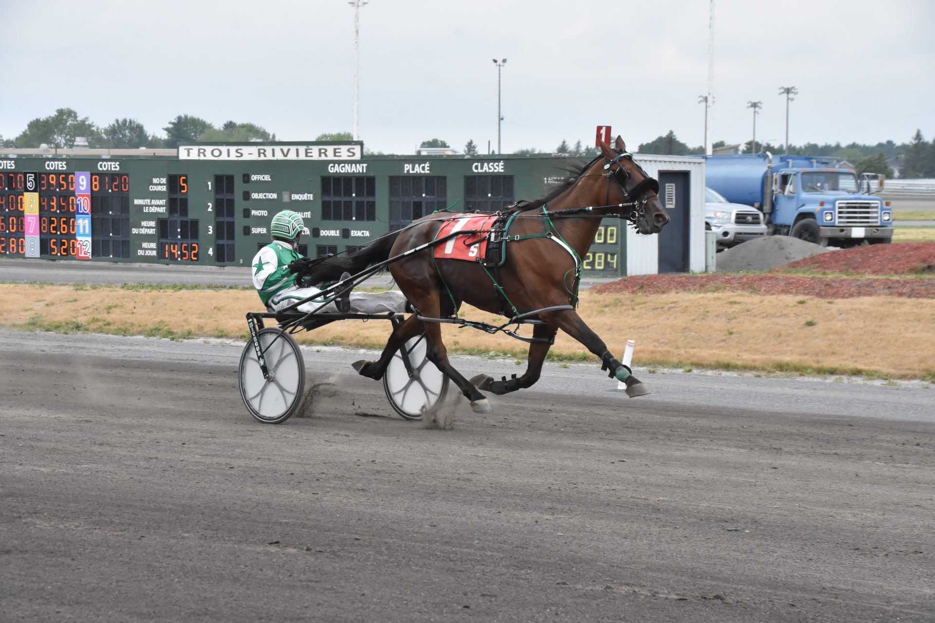 Samuel Fillion décroche sa première victoire professionnelle ...
